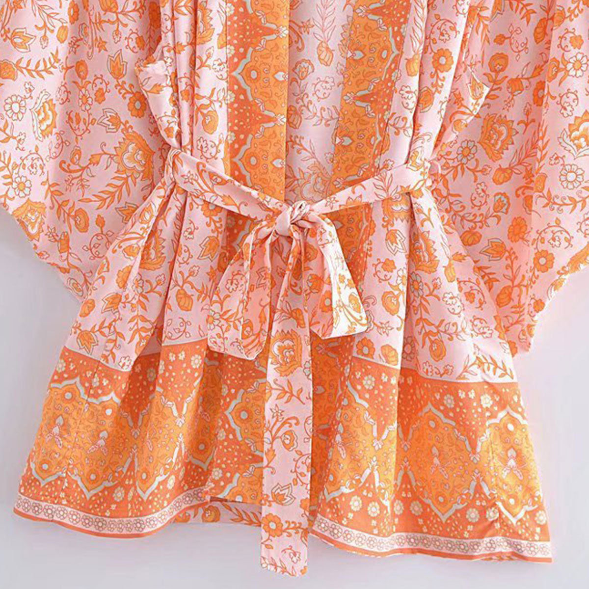 Daytona Peach Boho Floral Print Short Robe – Queen Boheme